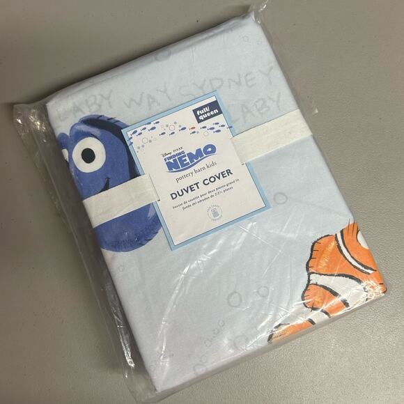 Disney | Bedding | Pottery Barn Finding Nemo Duvet Cover Blue Full ...